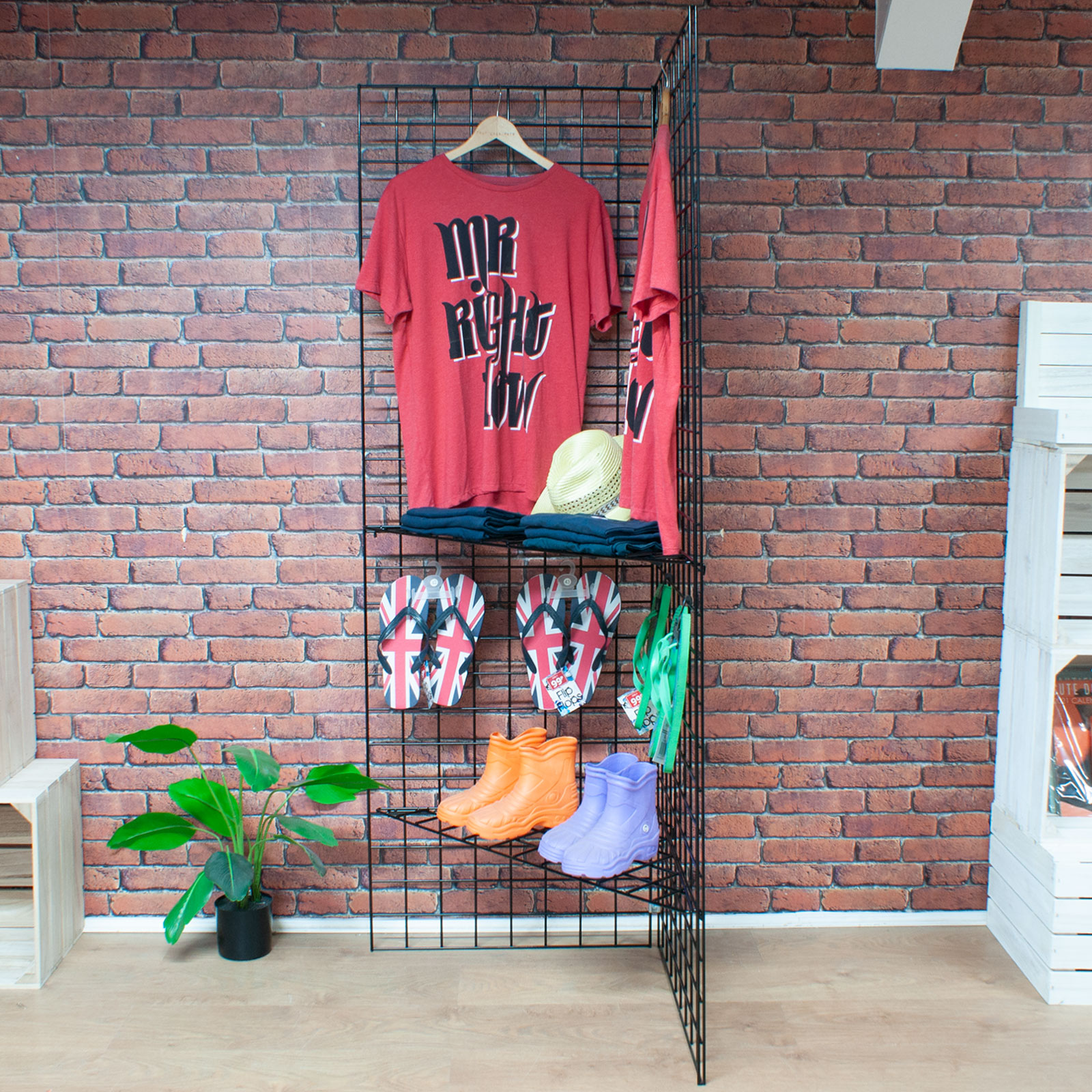 Grid Panel - 2 Panel Corner Shelving Display in Black - Retail Shop ...